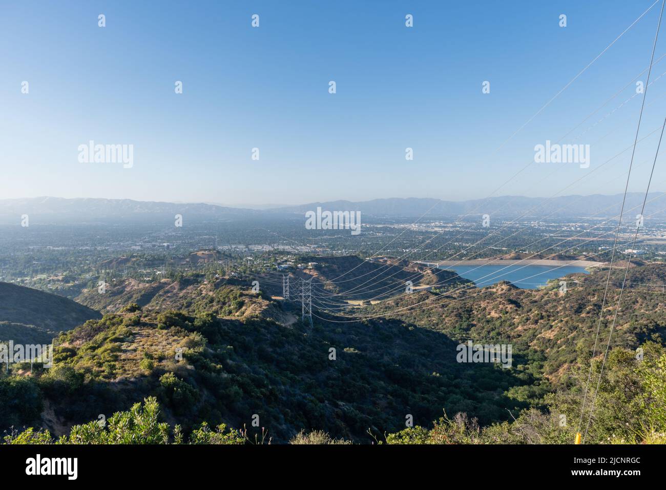 Scenic aerial view of the Encino Reservoir and San Fernando Valley, Los ...