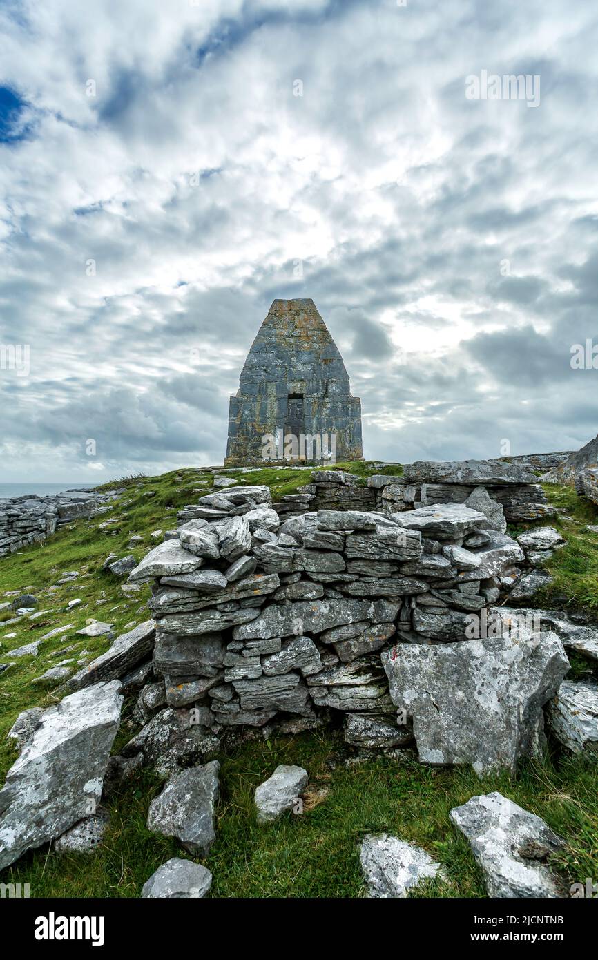 West inishmore hi-res stock photography and images - Alamy