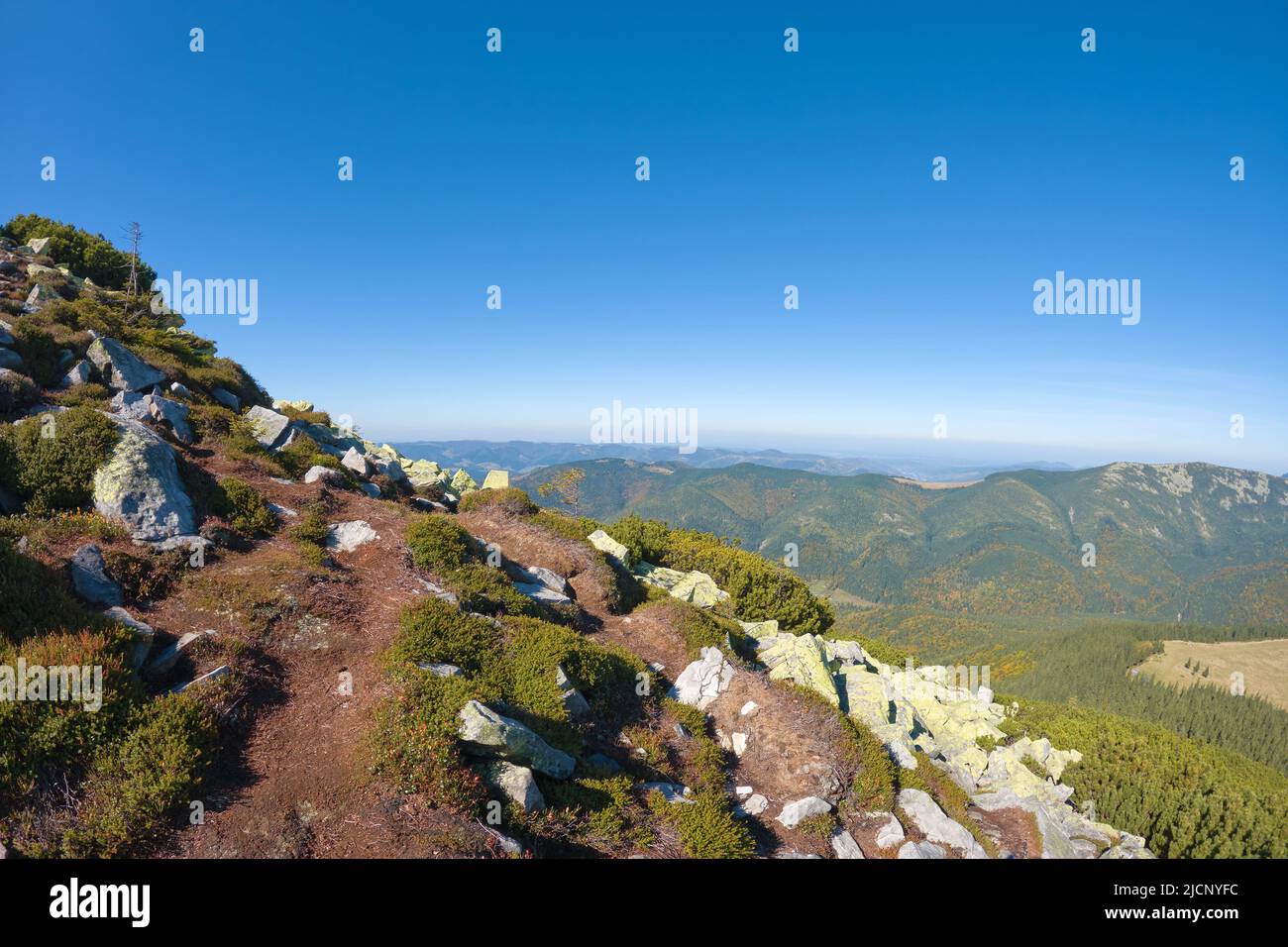 Weathered granite cliff rocky mountain hi-res stock photography and ...