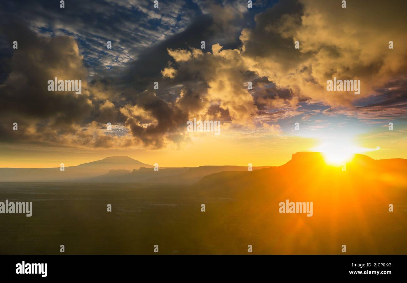 American landscapes- prairie and cliffs, Utah, USA Stock Photo - Alamy