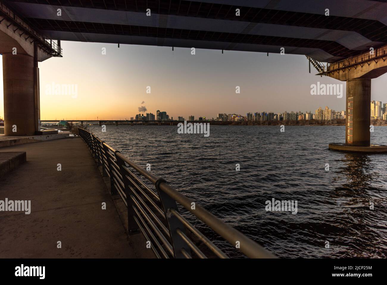 Mapo Bridge over the Han River in Seoul South Korea on 9 January 2022 ...