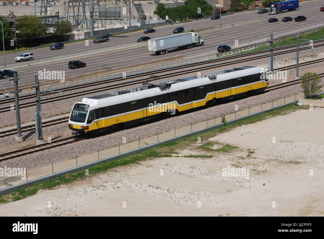 Dallas Area Rapid Transit (DART) train in Dallas Texas Stock Photo - Alamy