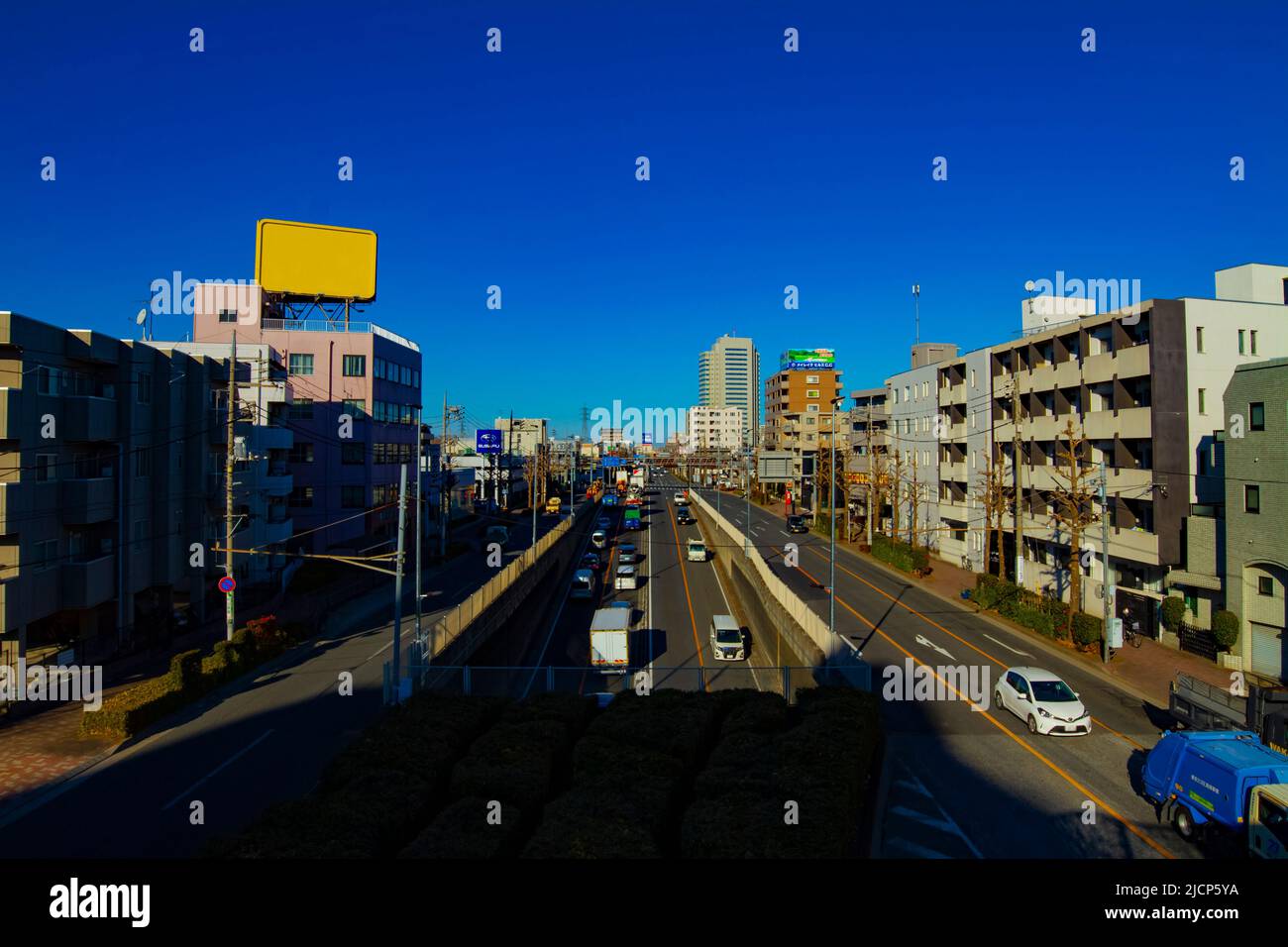 Rushing cars hi-res stock photography and images - Alamy
