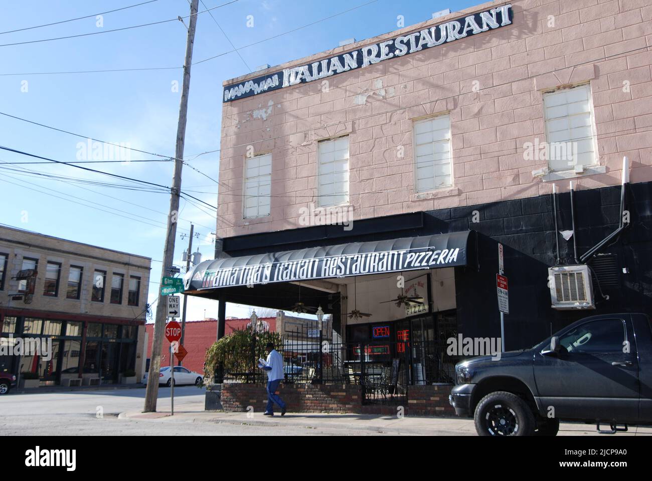 Mama Mia's Italian Restaurant in Deep Ellum area of Dallas, Texas Stock ...