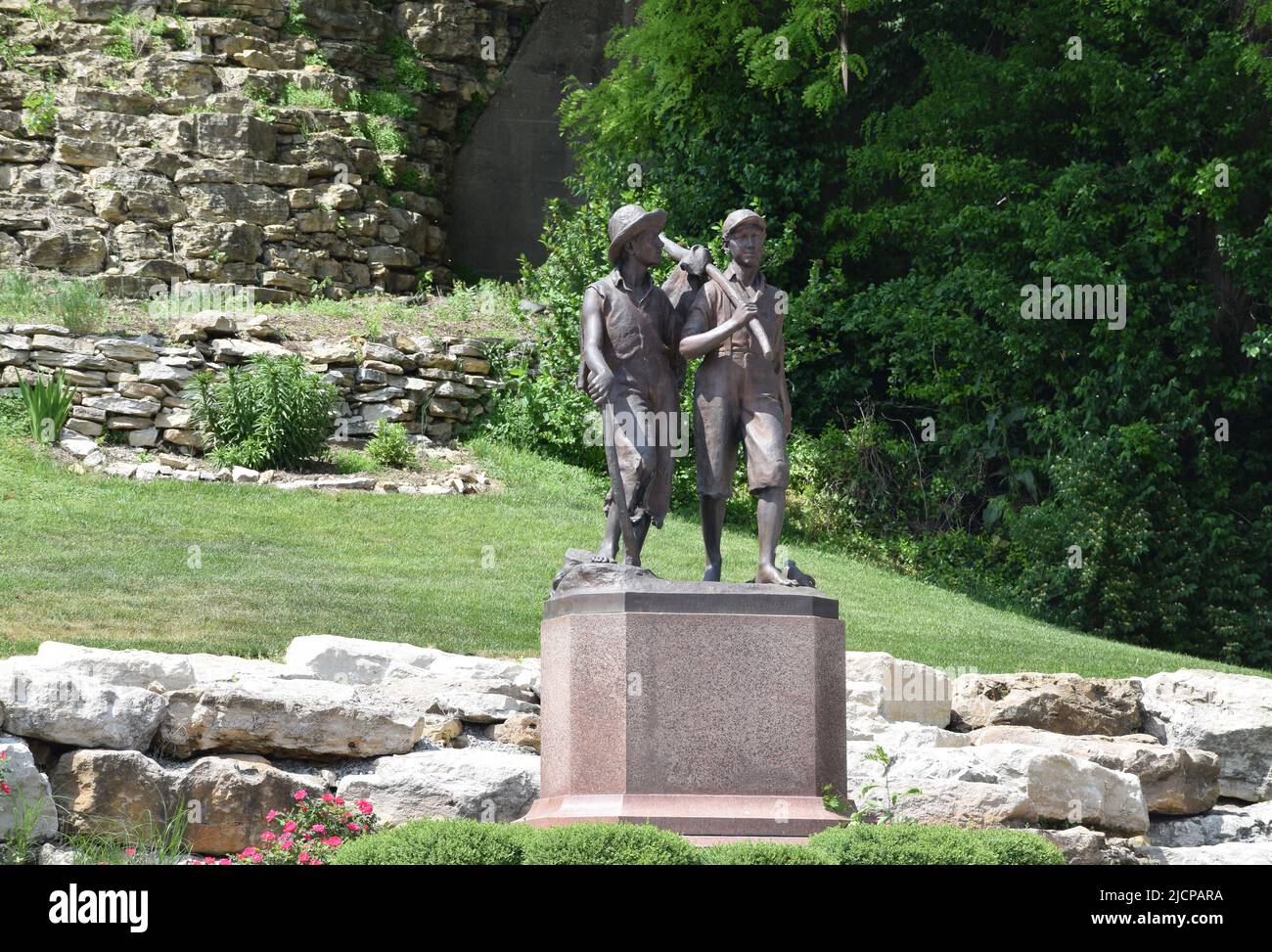 Tom and Huck statue in Hannibal Missouri; created by sculptor Frederick ...