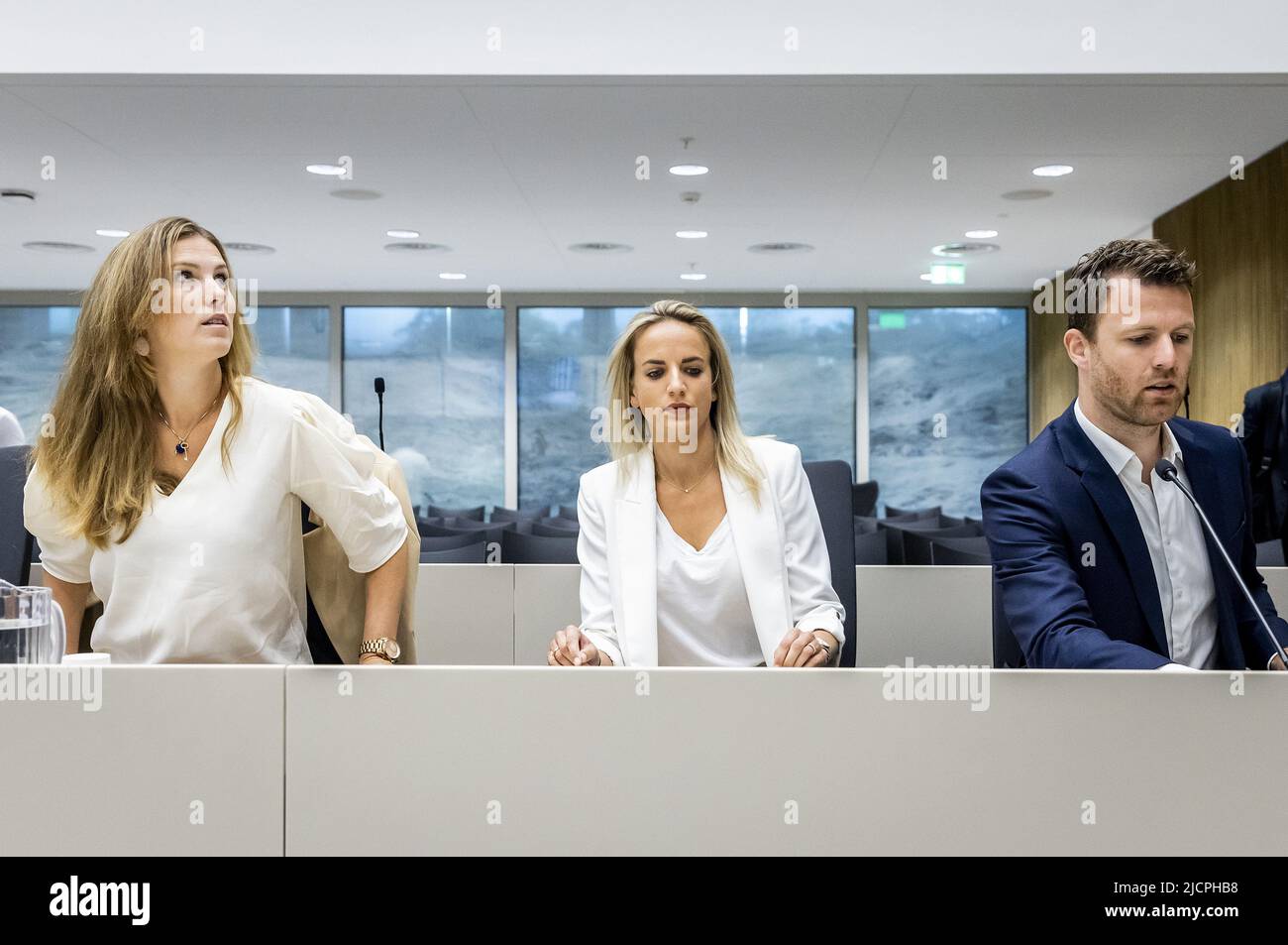 2022-06-15 09:03:19 AMSTERDAM - (VLNR) Kelly de Vries, girlfriend ...