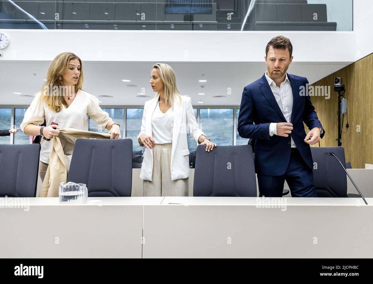 2022-06-15 09:03:13 AMSTERDAM - (VLNR) Kelly de Vries, girlfriend ...