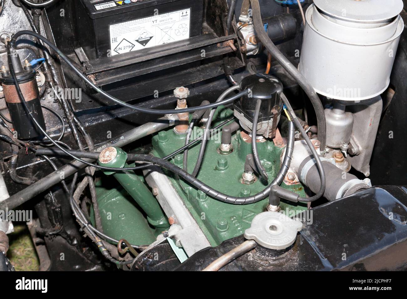 Close-up of the 918cc side valve U series engine of a Black, 1951 ...