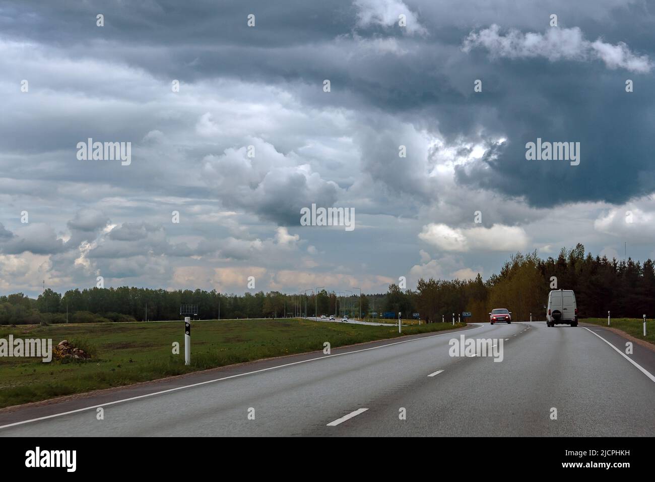 Asphalt twisty road. Asphalt winding curve road in nature. Travel ...