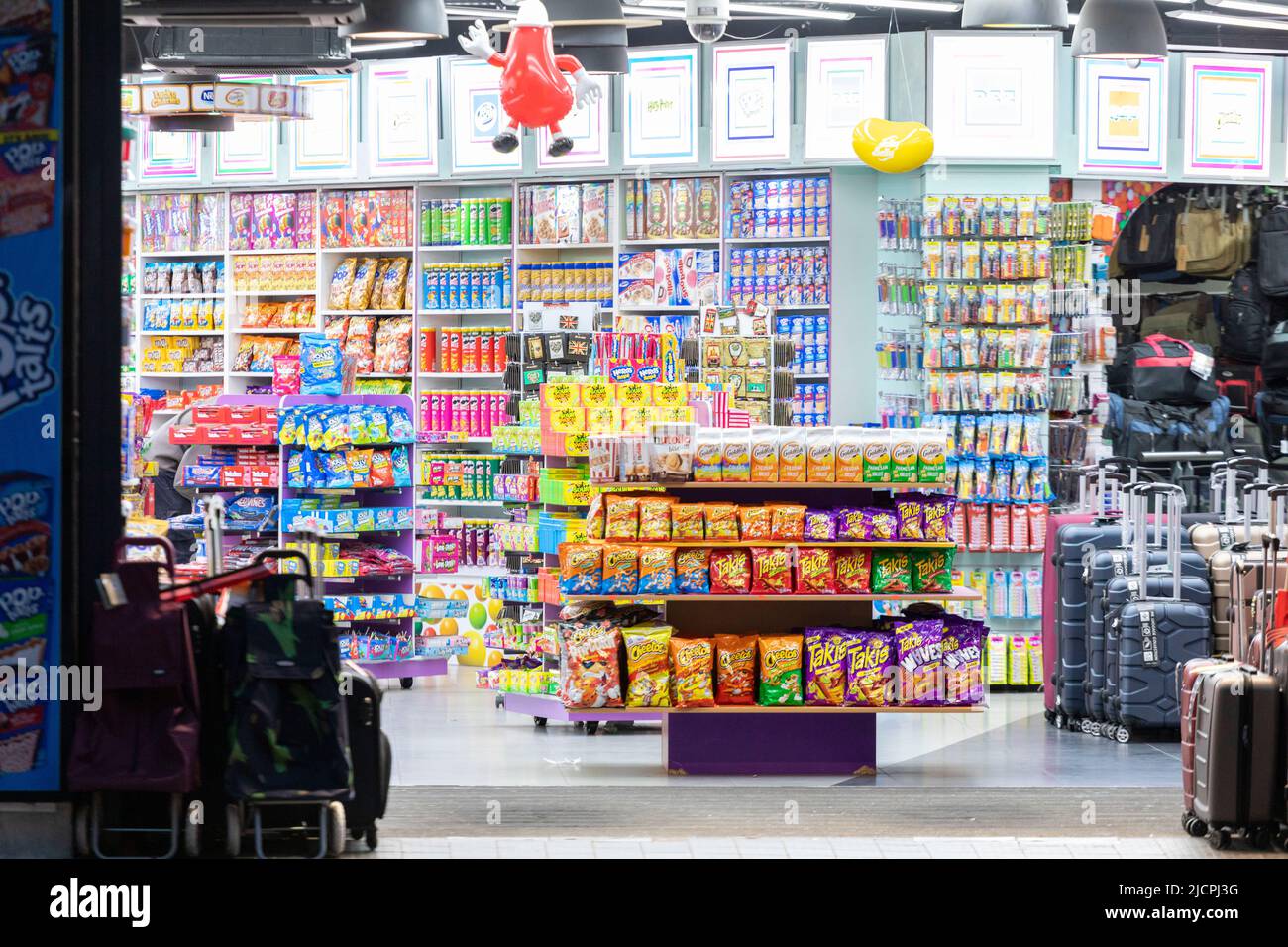 Money laundering sweet shops hi-res stock photography and images - Alamy