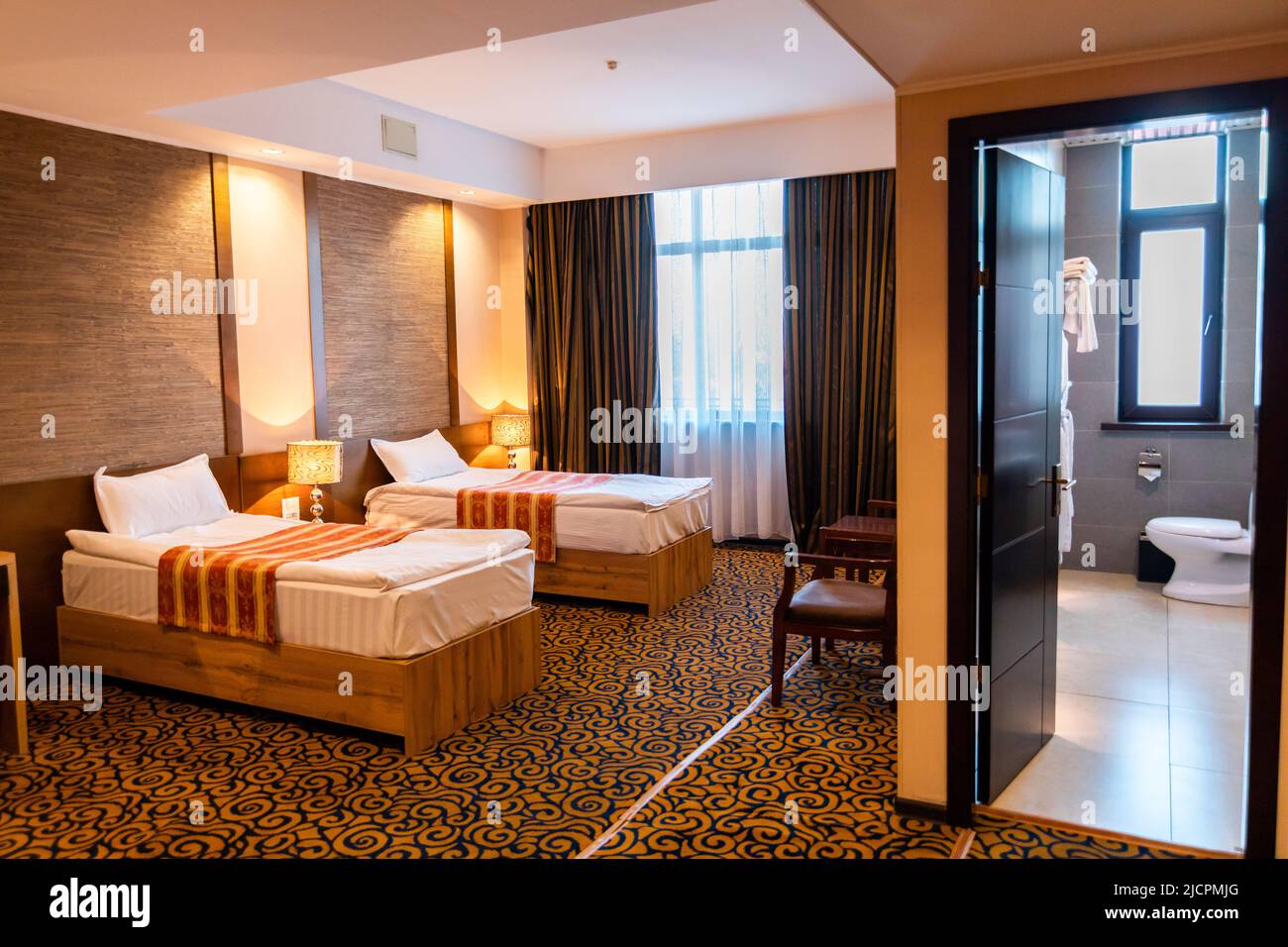 Standard Twin Room in hotel Stock Photo - Alamy