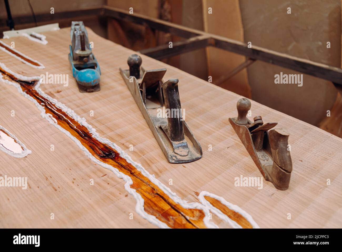 Try plane tool hi-res stock photography and images - Alamy