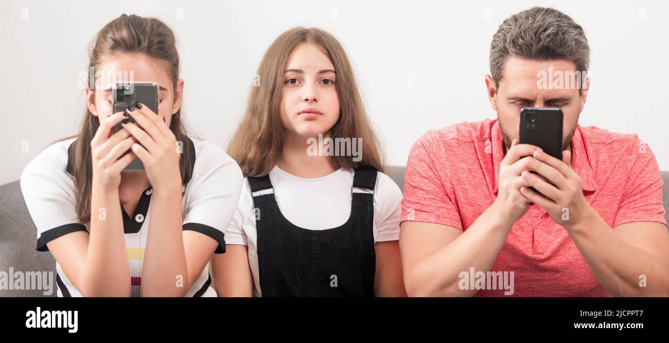 Banner pf phone addicted dad mom and daughter girl. family therapy ...