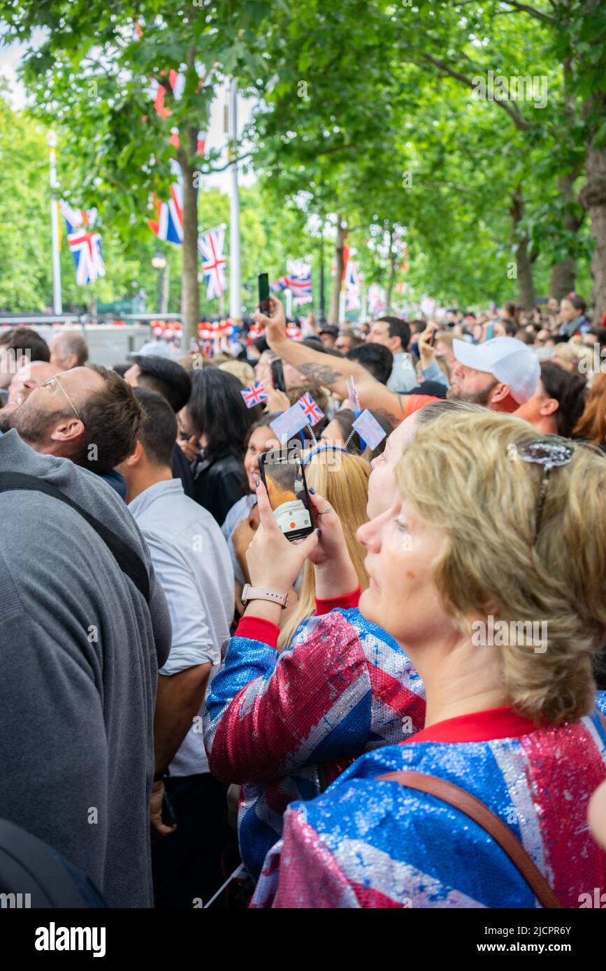 Crowd on The Mall in London, England recording The Platinum Jubilee ...
