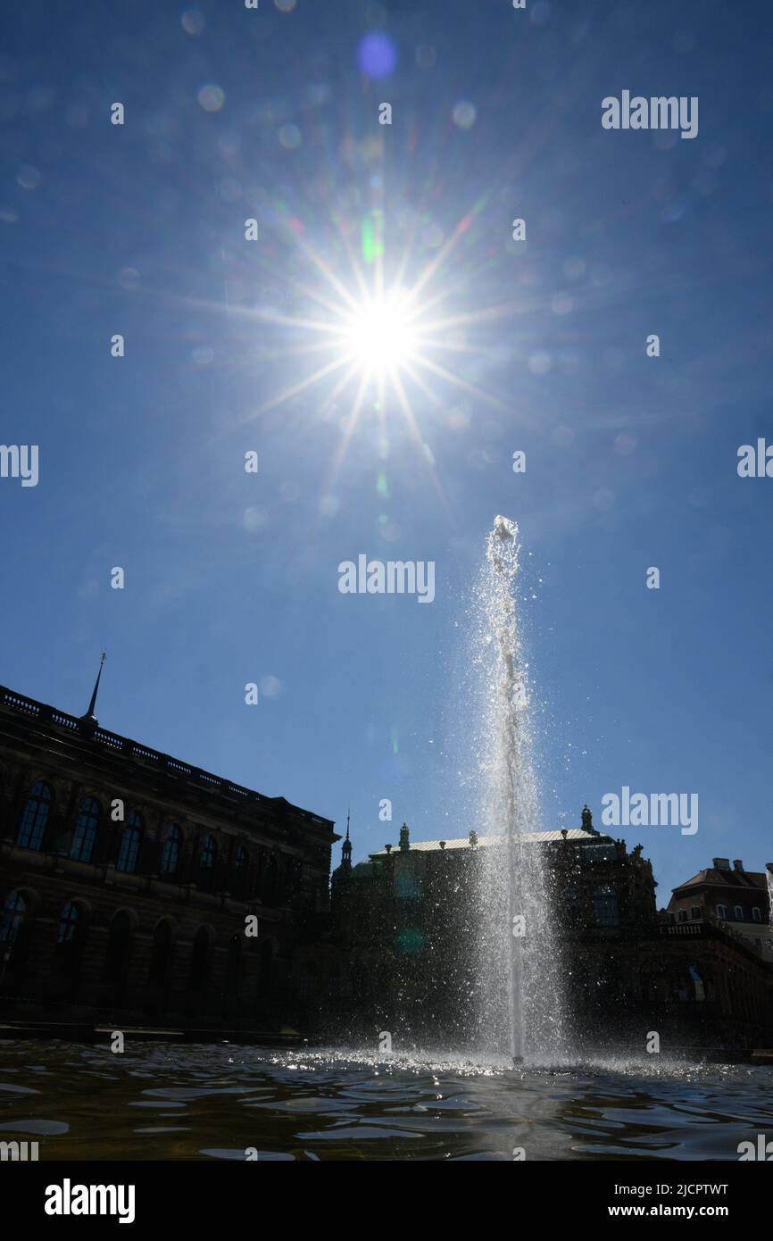 Dresden, Germany. 15th June, 2022. The sun shines in the sky above a ...