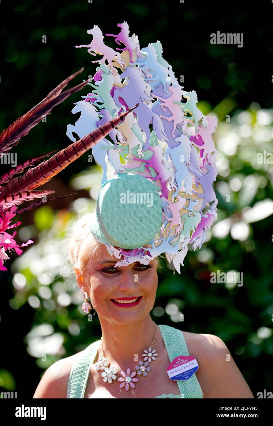 Rachel ellis oates hi-res stock photography and images - Alamy