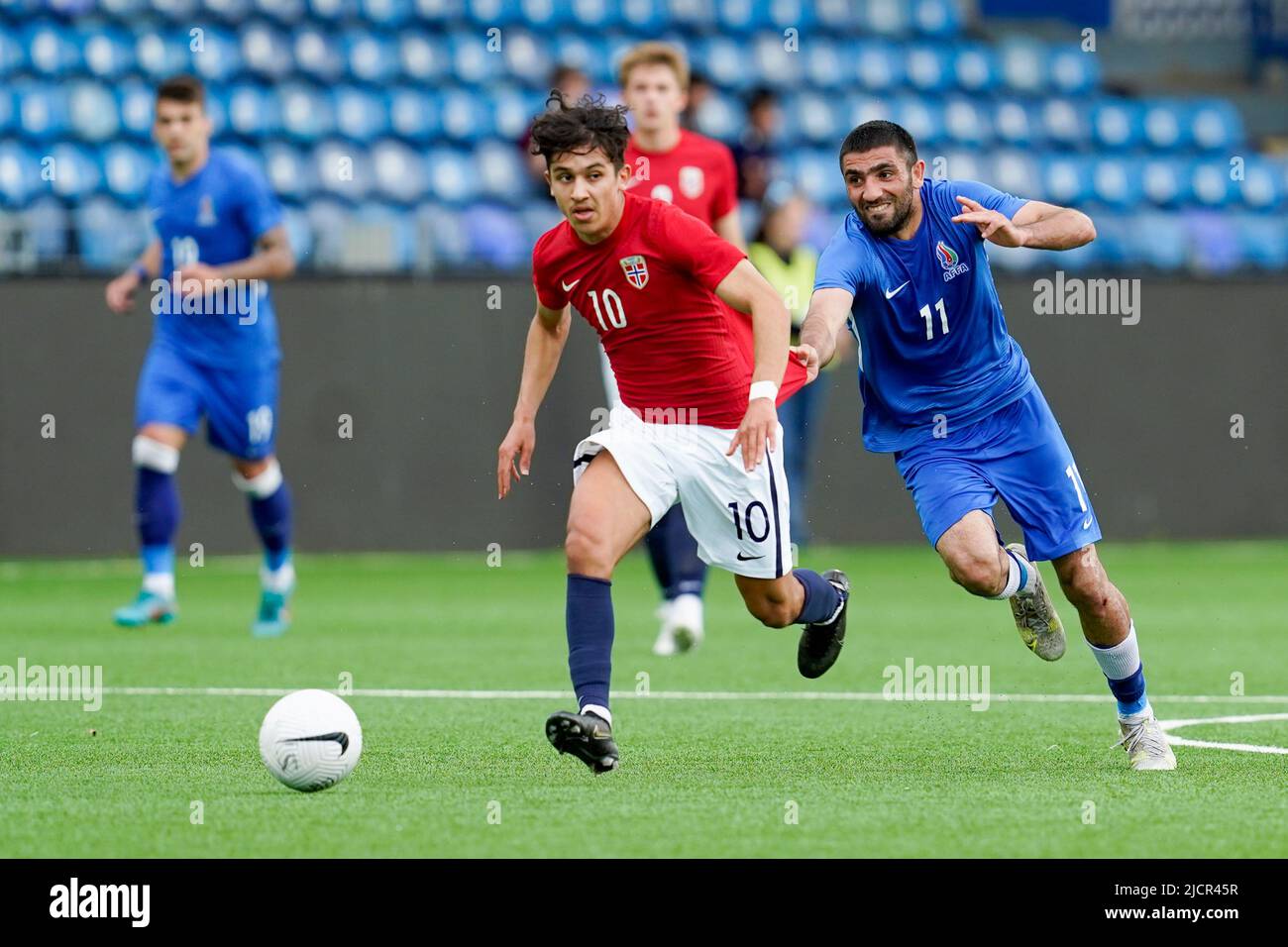 Osame sahraoui hi-res stock photography and images - Alamy