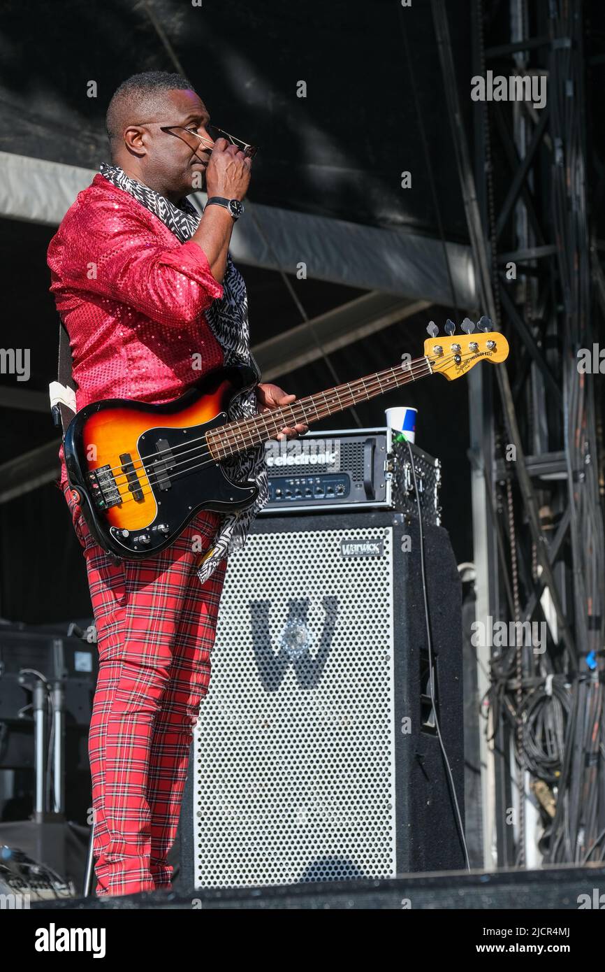 Andrew Levy of the Brand New Heavies performing at the Cambridge Club ...