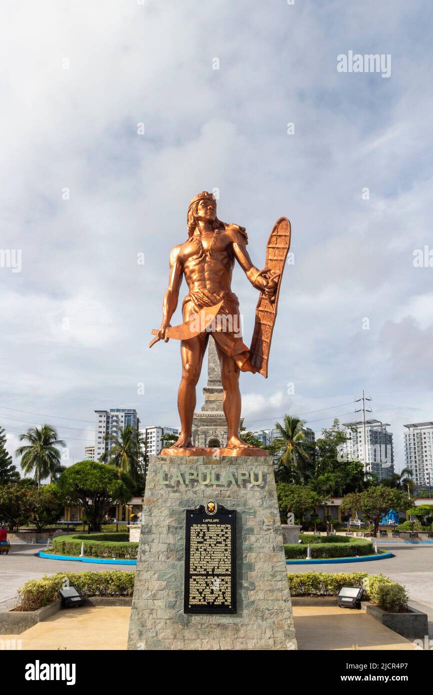 The more than life sized statue of Cebu hero Lapulapu at the Mactan ...