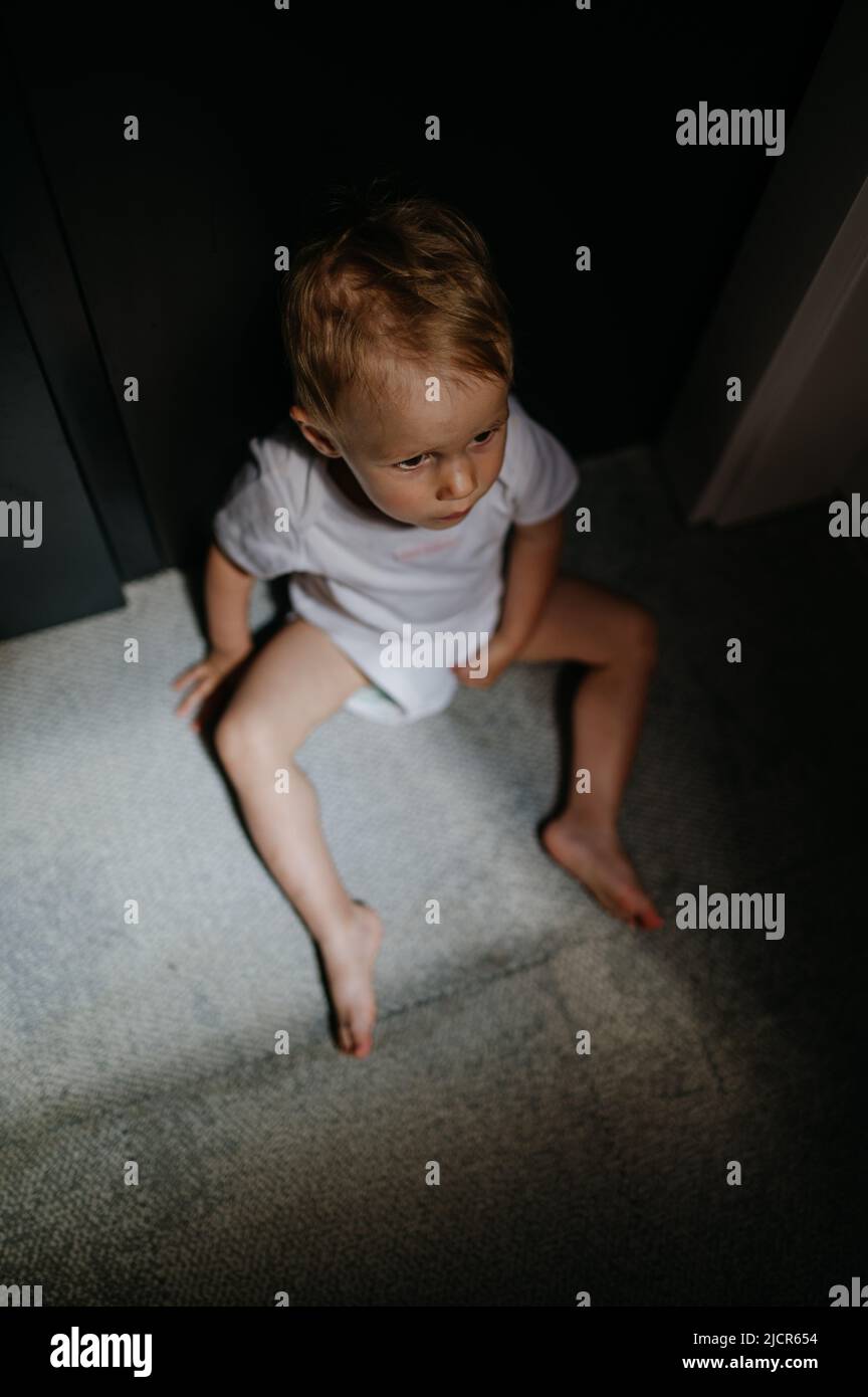 Anonymous sad hi-res stock photography and images - Alamy