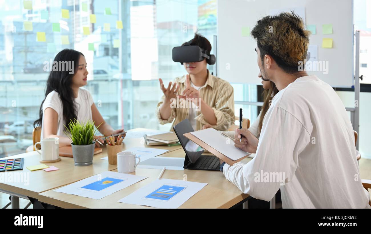 Vr developer wearing headset hi-res stock photography and images - Alamy