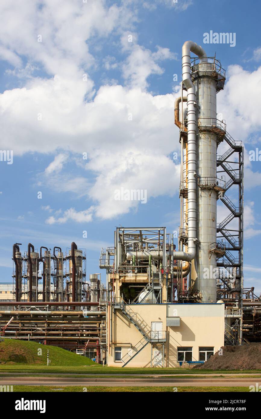 Rectification column hi-res stock photography and images - Alamy