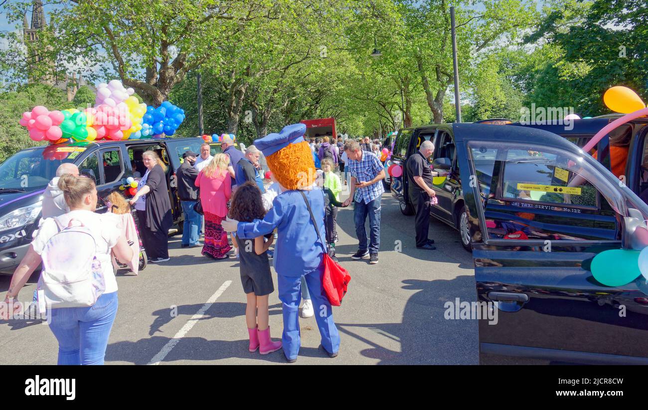 Glasgow taxi outing to troon hi-res stock photography and images - Alamy