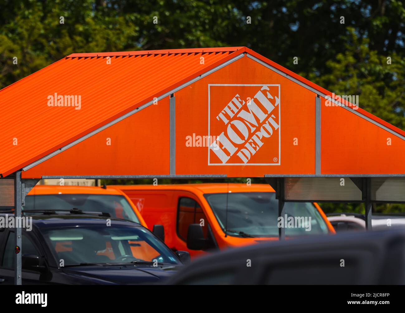 Home depot sign hi-res stock photography and images - Alamy