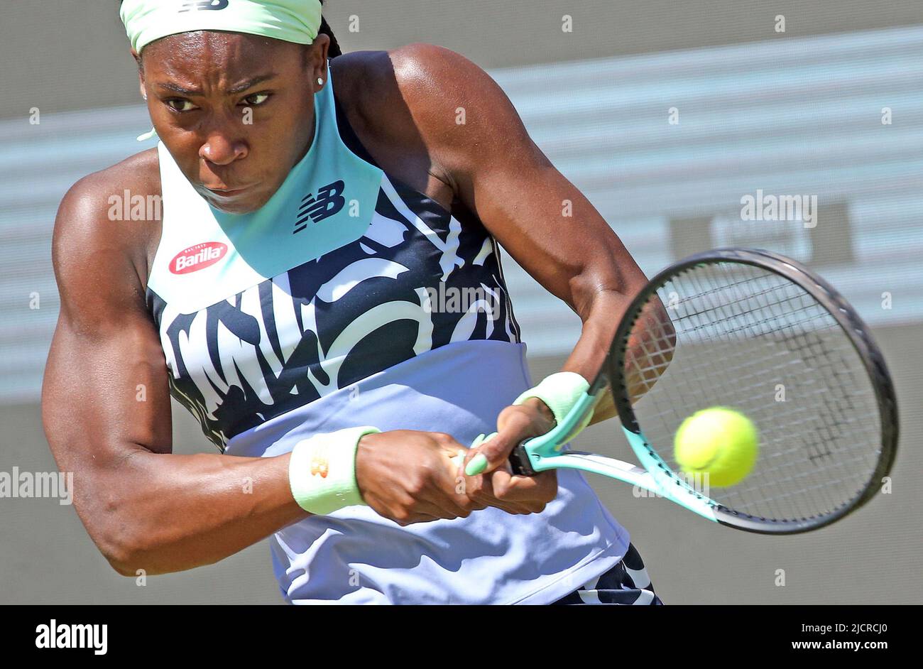 Coco gauff backhand hi-res stock photography and images - Alamy