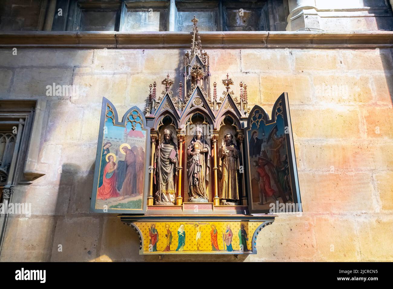 Neo-Gothic triptych dating from the end of the 19th century. Metz ...