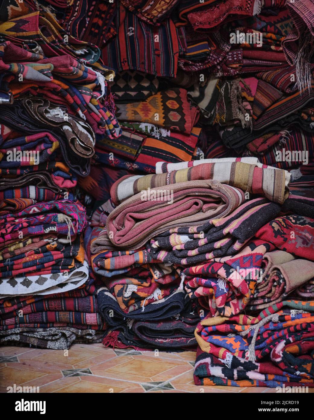 Persian rug pattern hi-res stock photography and images - Alamy