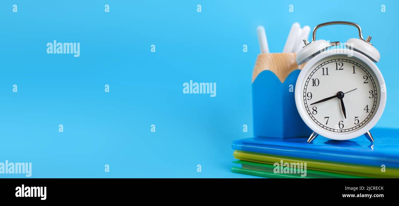 Back time clock white hi-res stock photography and images - Alamy