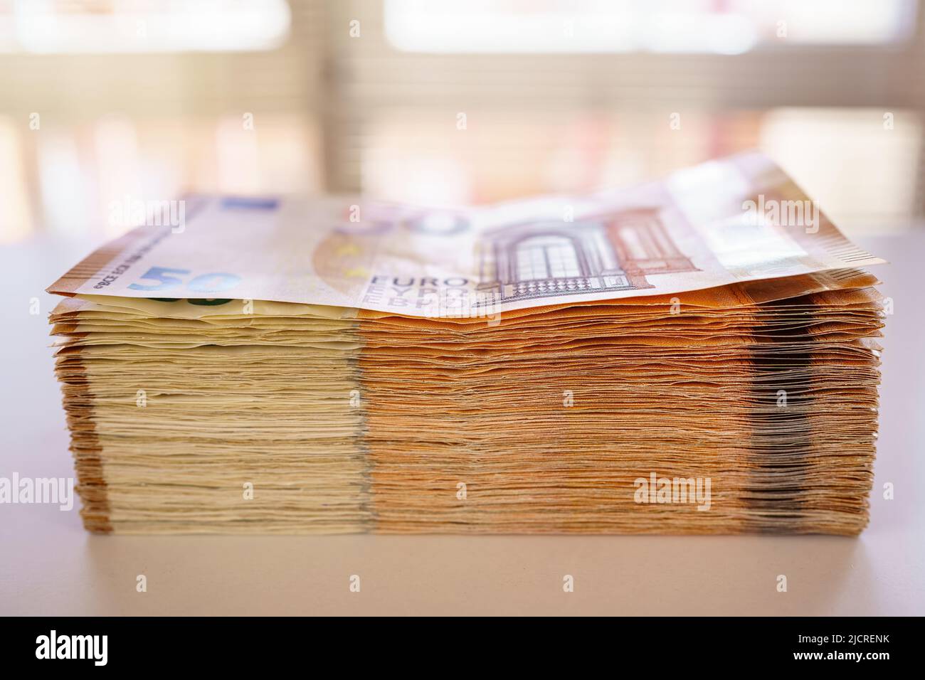 Large euro symbol hi-res stock photography and images - Alamy