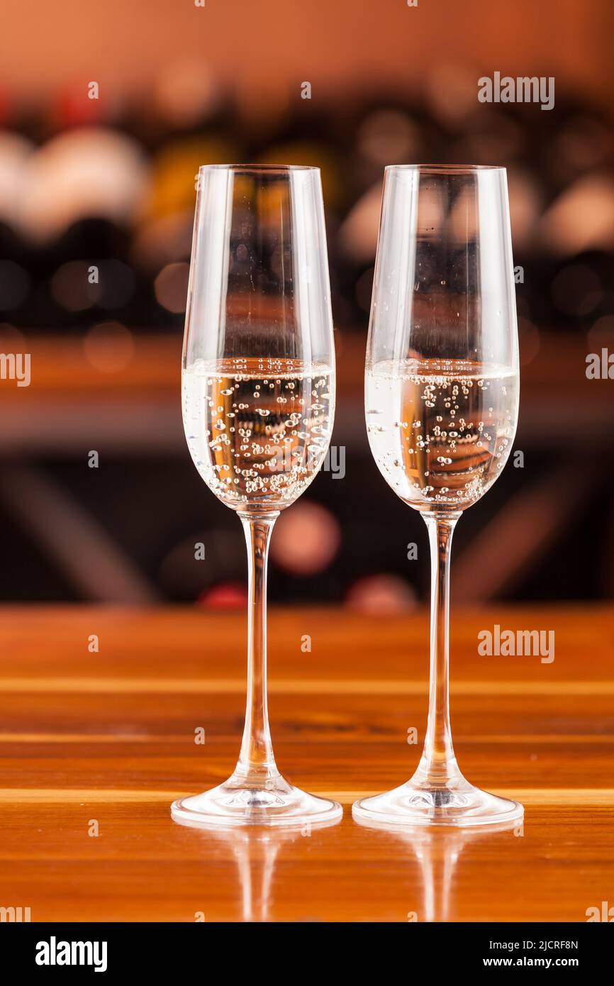 Empty wine bottles counter hi-res stock photography and images - Alamy