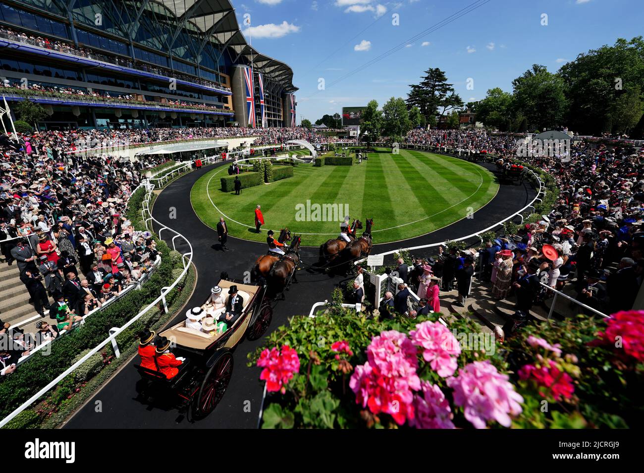 Ahead days races hi-res stock photography and images - Alamy