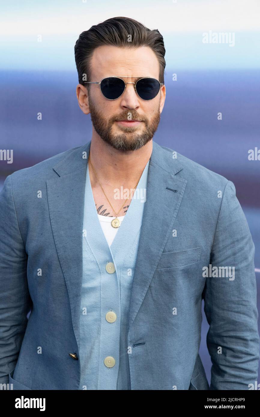 London, UK. Chris Evans at the UK premiere of Lightyear. Cineworld ...