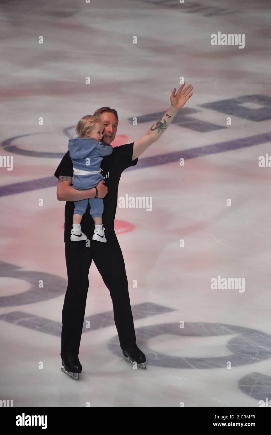Moscow. The figure skater Evgeny Plushenko with the son Arseny on the ...