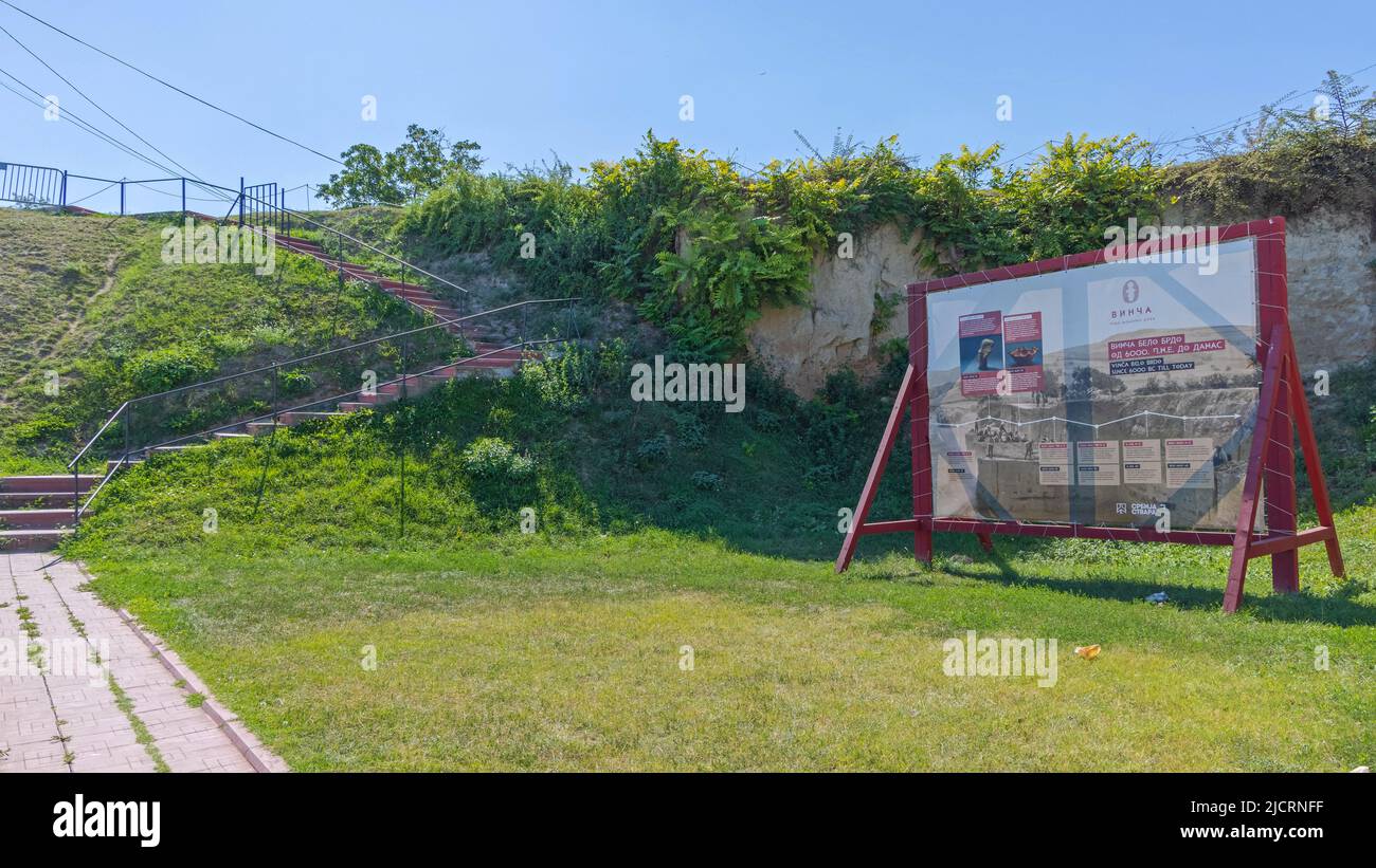 Vinca culture hi-res stock photography and images - Alamy