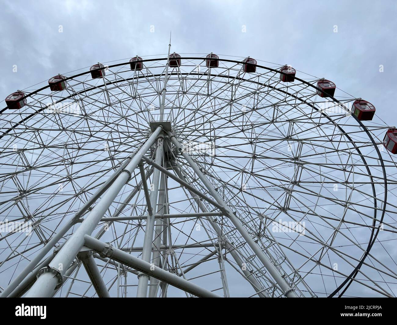 Ferris wheel or Ferris wheel is a mechanical attraction in the form of ...