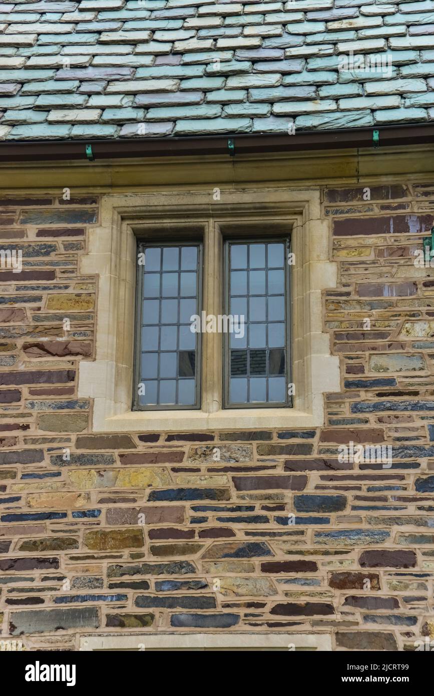 PRINCETON, NJ USA - NOVENBER 12, 2019: Windows and University building ...