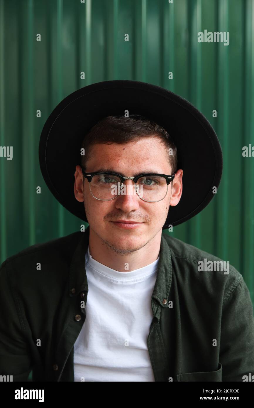 Happy smart man. Portrait of handsome smiling stylish hipster ...