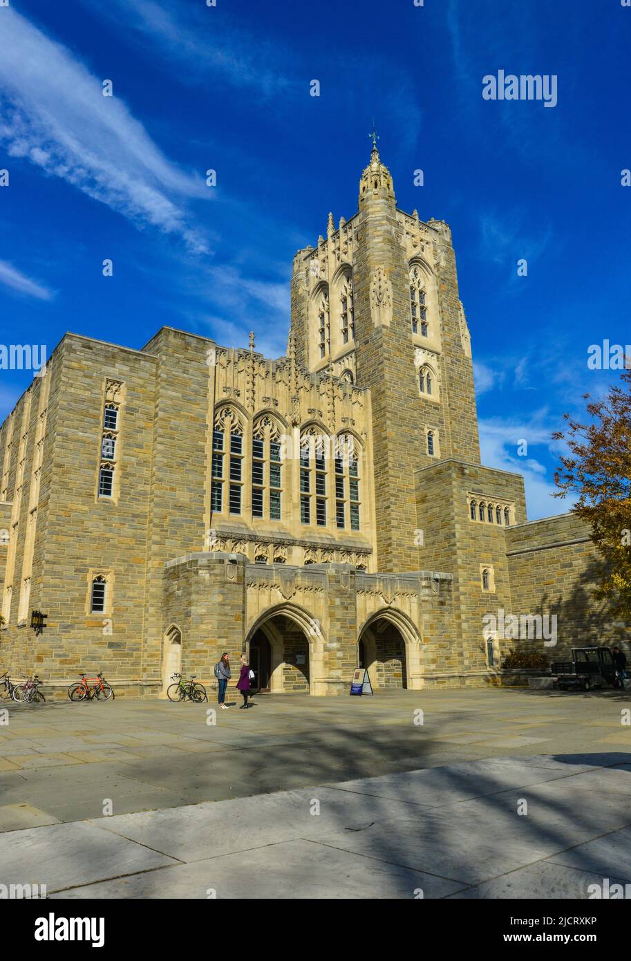 American college faculty hi-res stock photography and images - Alamy