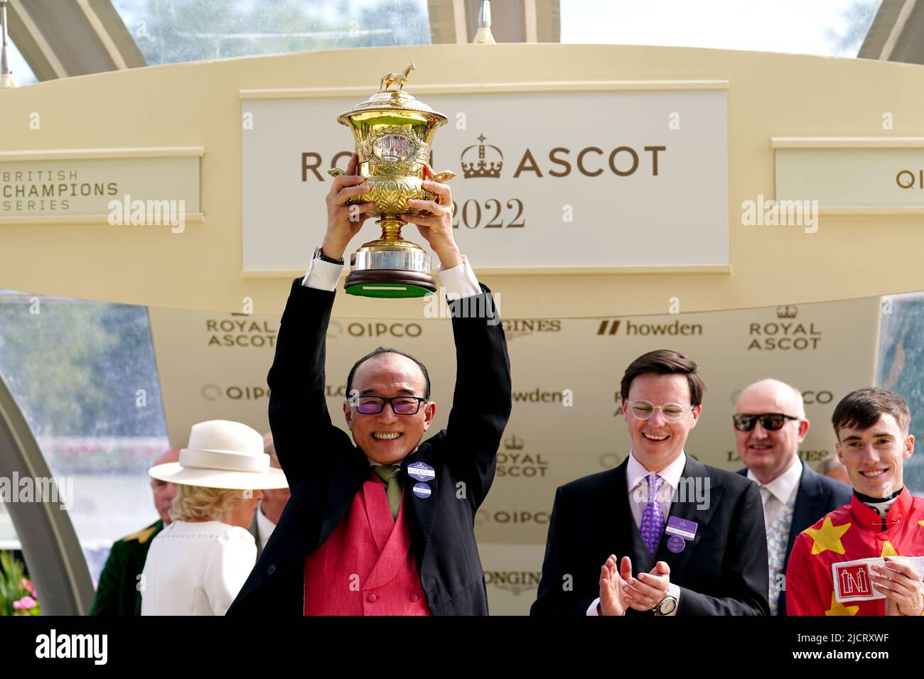 Teo Ah Khing the owner of State of rest celebrates with the trophy ...