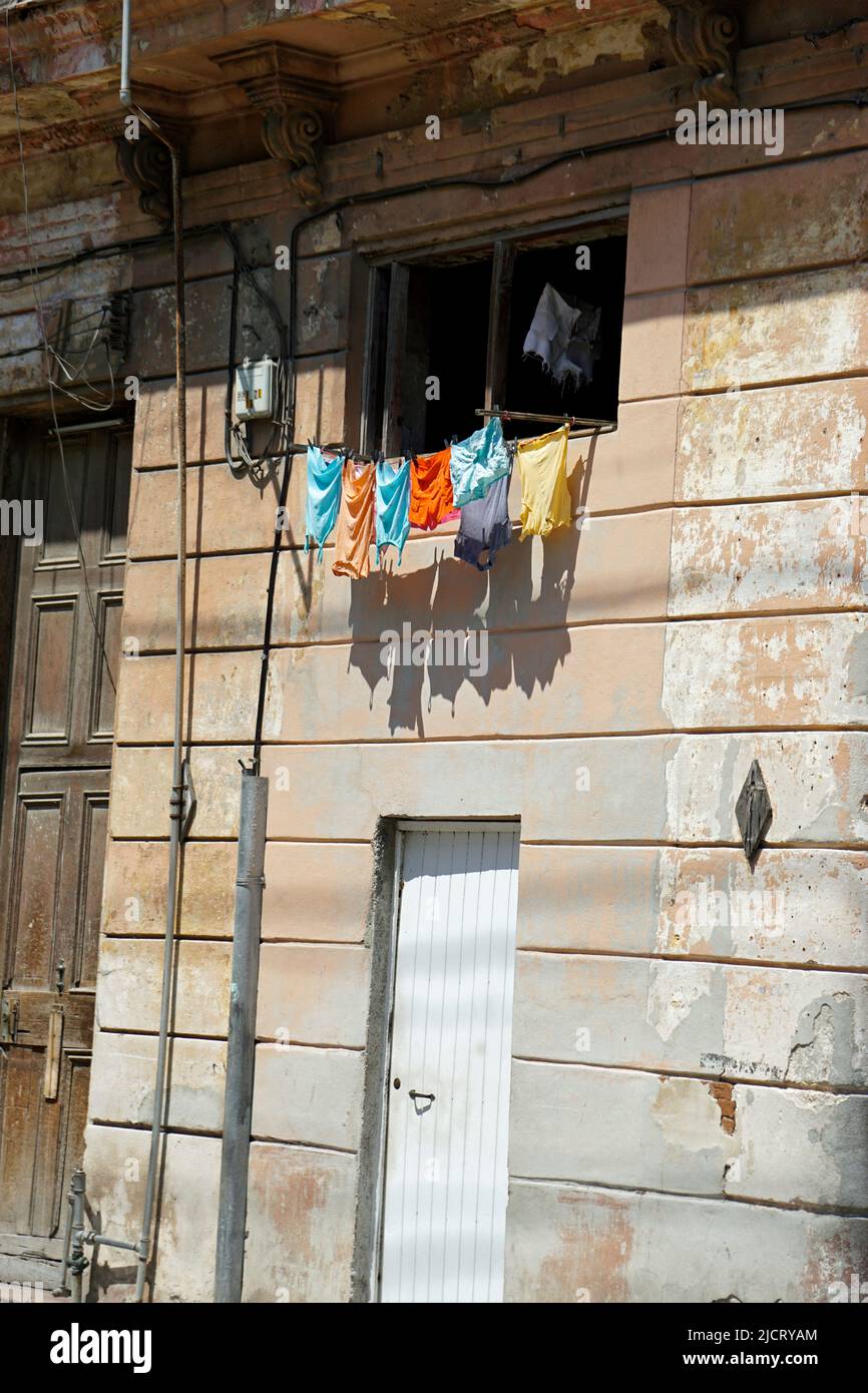 colorful run down houses in havana Stock Photo - Alamy