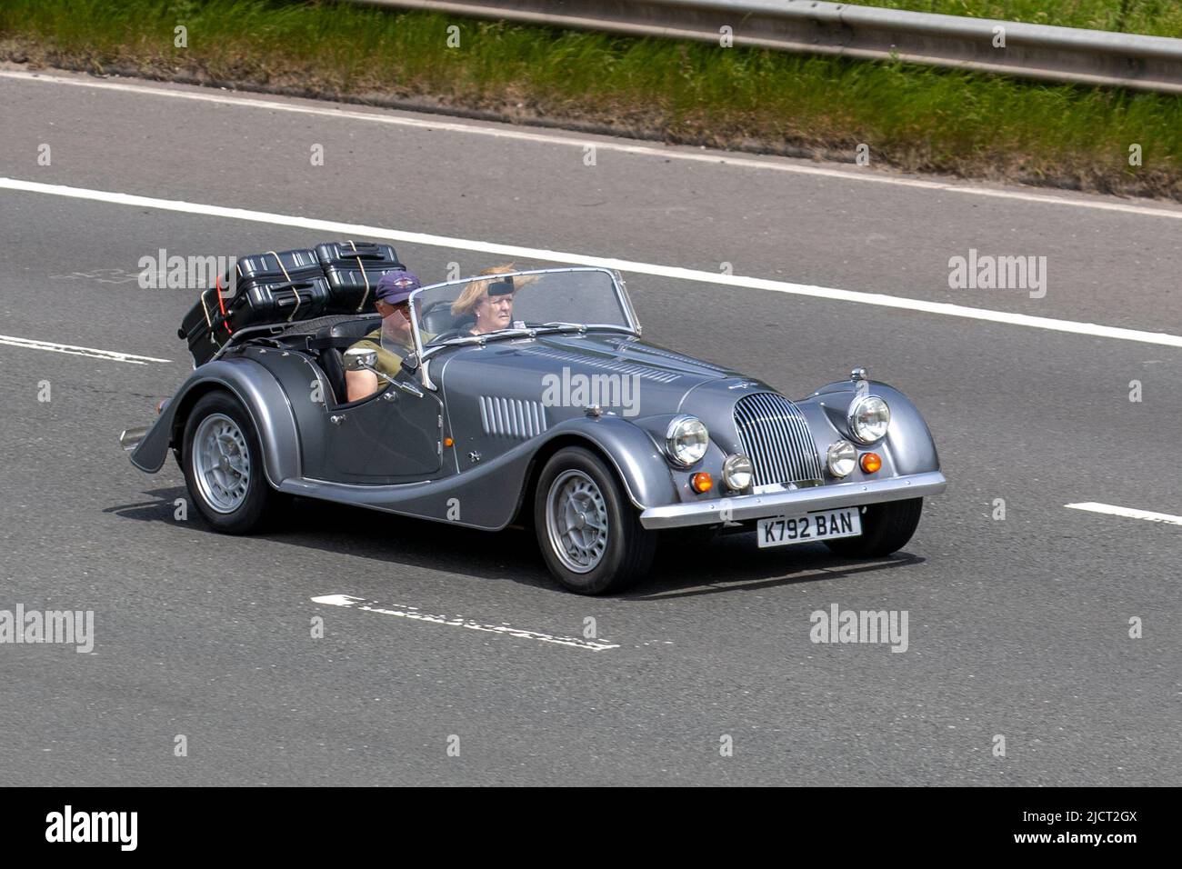 1992 90s nineties silver Morgan Plus 8, 4/4 3947cc, 4 speed automatic ...