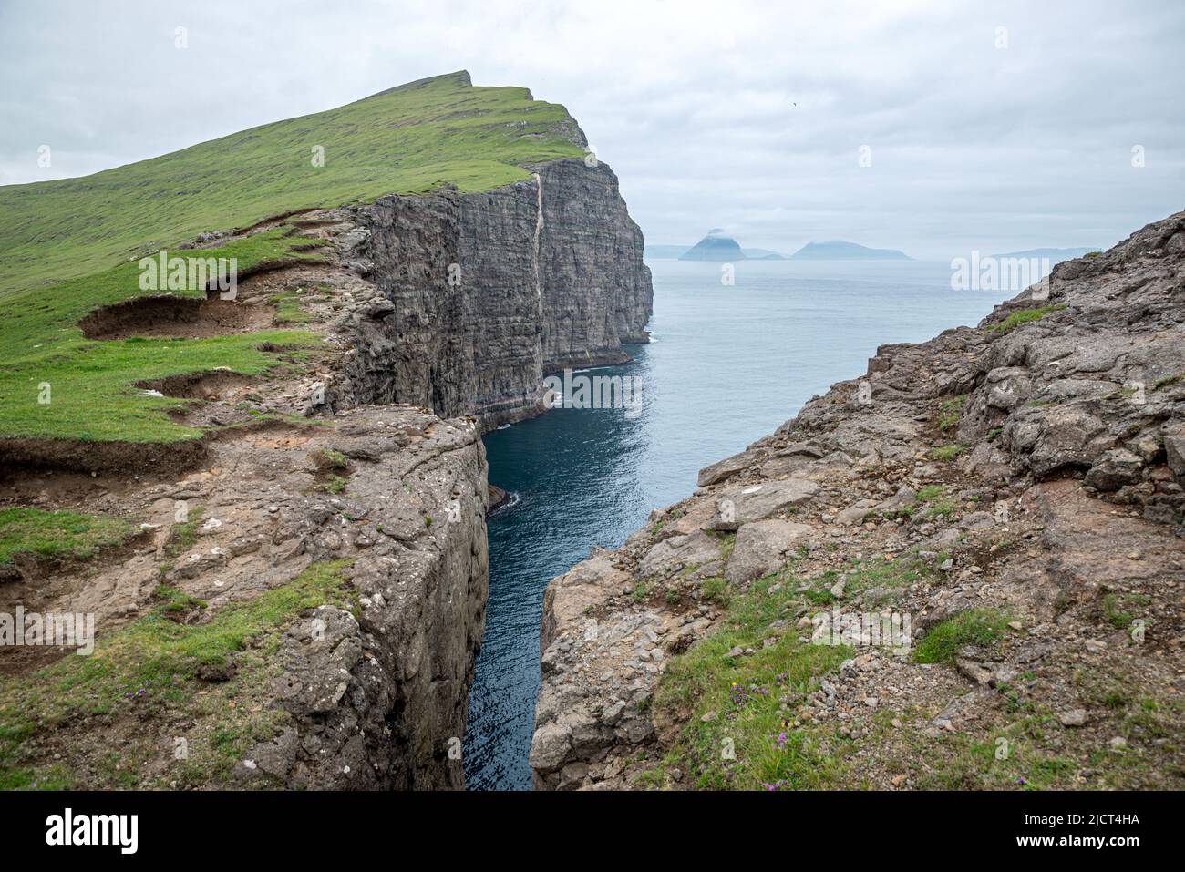 Sea cliffs close to Leitisvatn (Sørvágsvatn) lake, Vagar Island, Faroe ...
