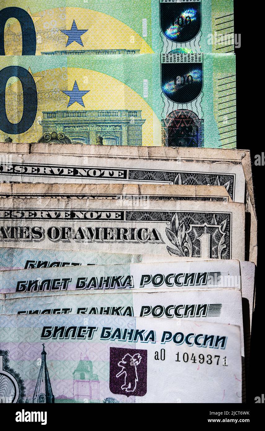 Federal reserve interest stock 2022 hi-res stock photography and images ...