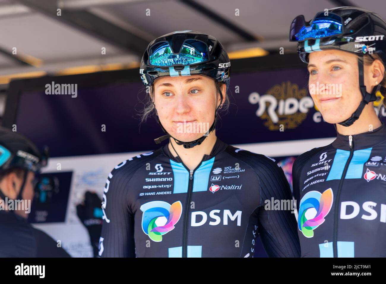 Megan Jastrab and cyclists of team Team DSM at the RideLondon Classique ...