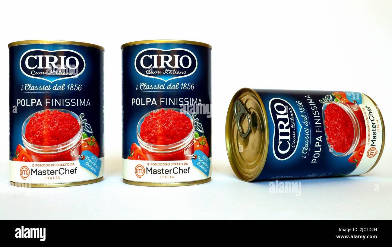 CIRIO Italian Tomato Sauce Stock Photo - Alamy