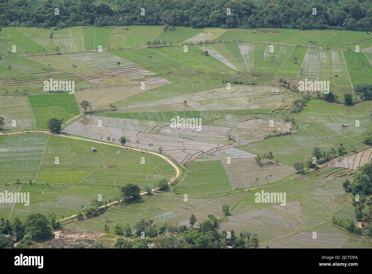 Fields and scenery hi-res stock photography and images - Alamy